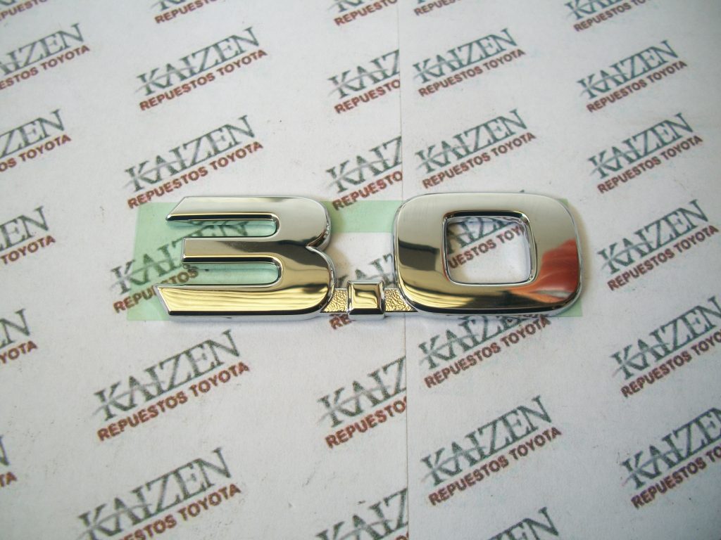INSIGNIA 3.0 PUERTA HILUX/SW4 2005-2015 ORIGINAL – Kaizen Toyota